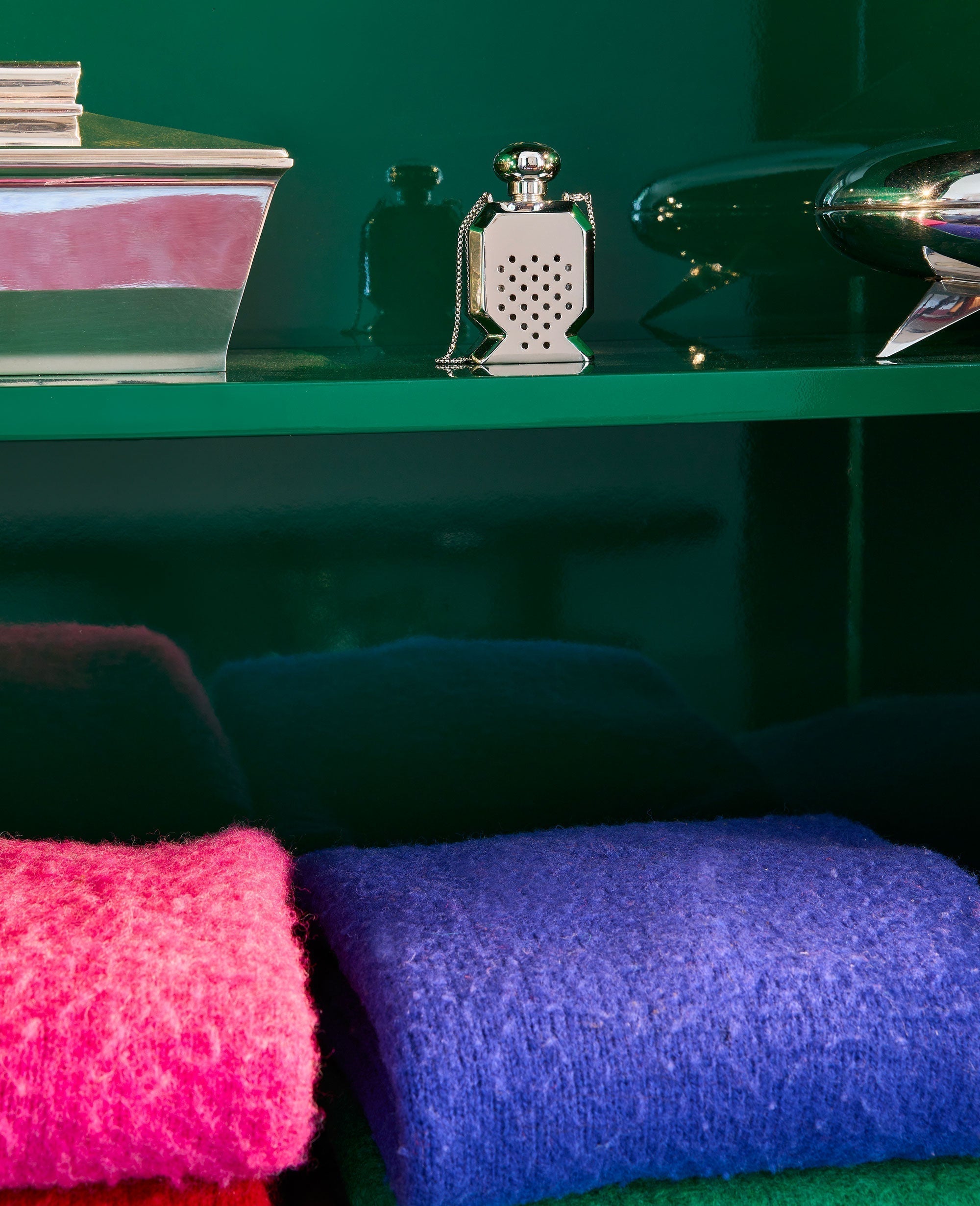 It is more pleasant to live in a well-perfumed home – Officine ...